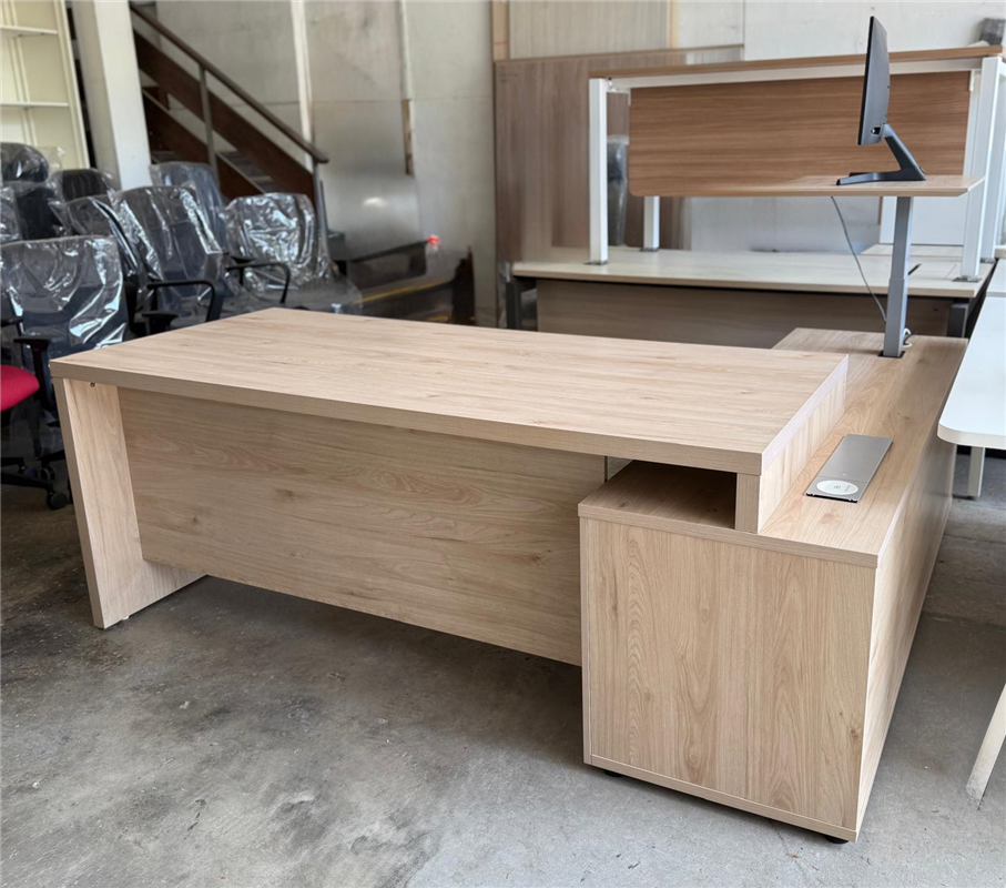 Best Business Furniture